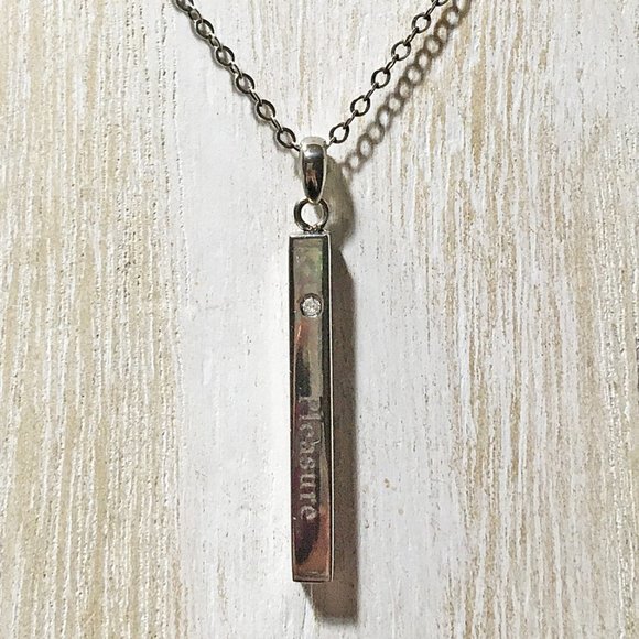 bloom | Jewelry | Authentic Bloom Nyc Fine Titanium Bar Pleasure ...